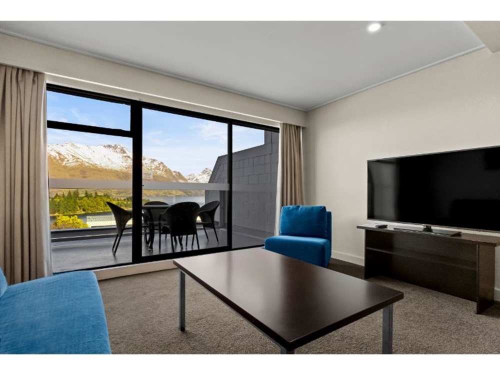 Copthorne Hotel & Apartments Queenstown Lakeview
